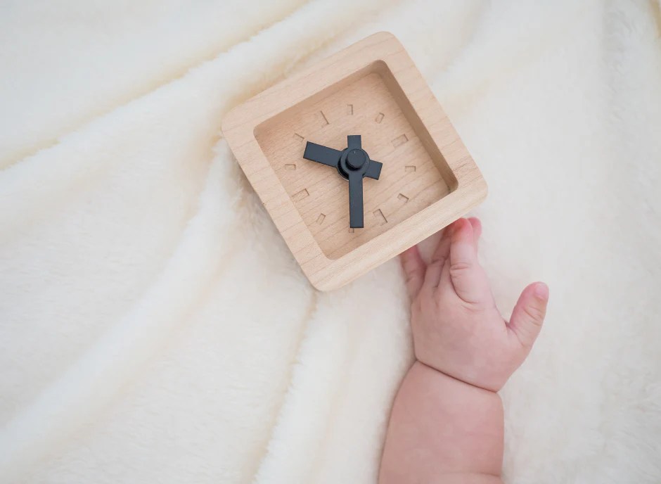 5 Tips To Help Your Baby Adjust To Daylight Saving Time Glow Dreaming