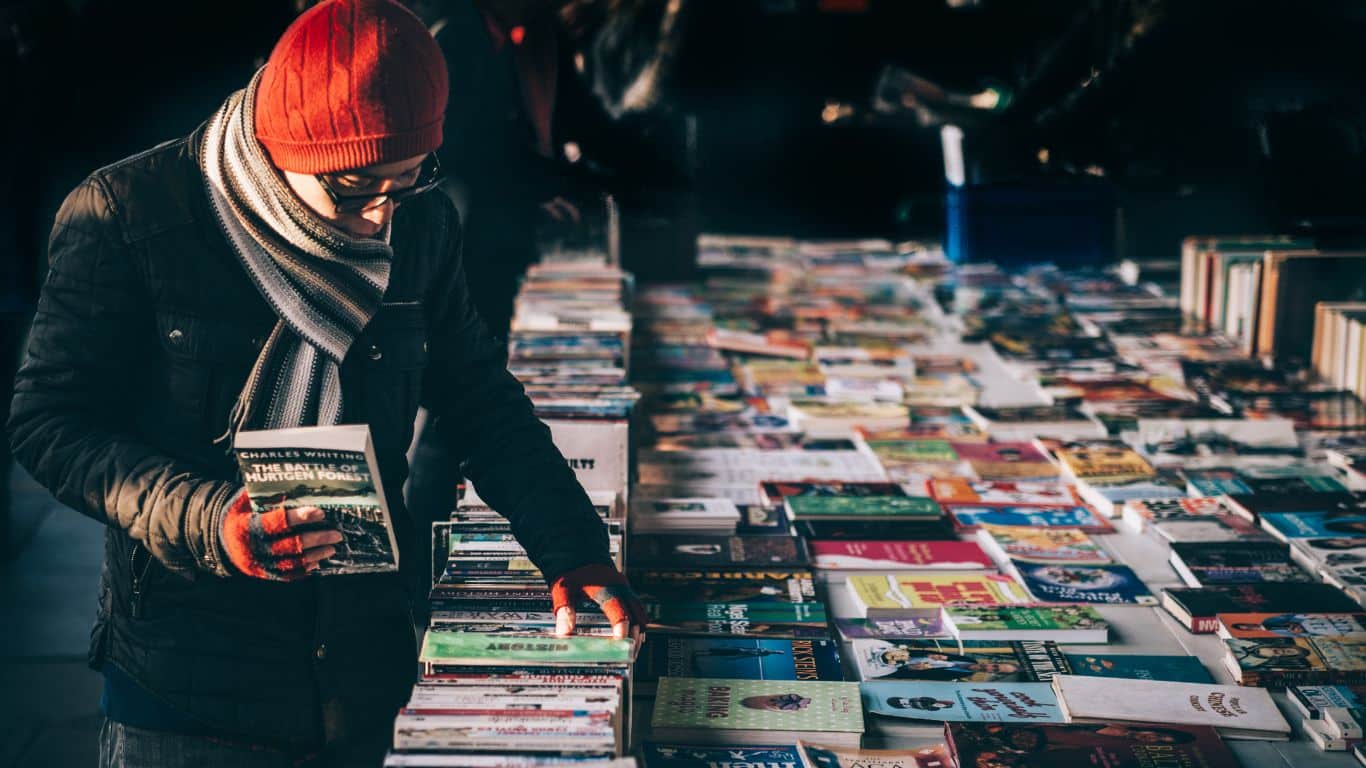 What Are The Different Types Of Non Fiction Books And Why You Should what-are-the-different-types-of-non-fiction-books-and-why-you-should