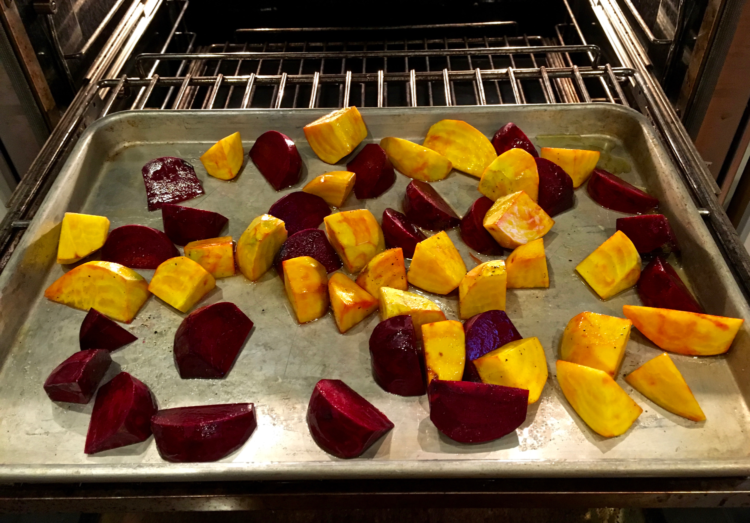 Roasted Red and Golden Beets - Gourmetcentric