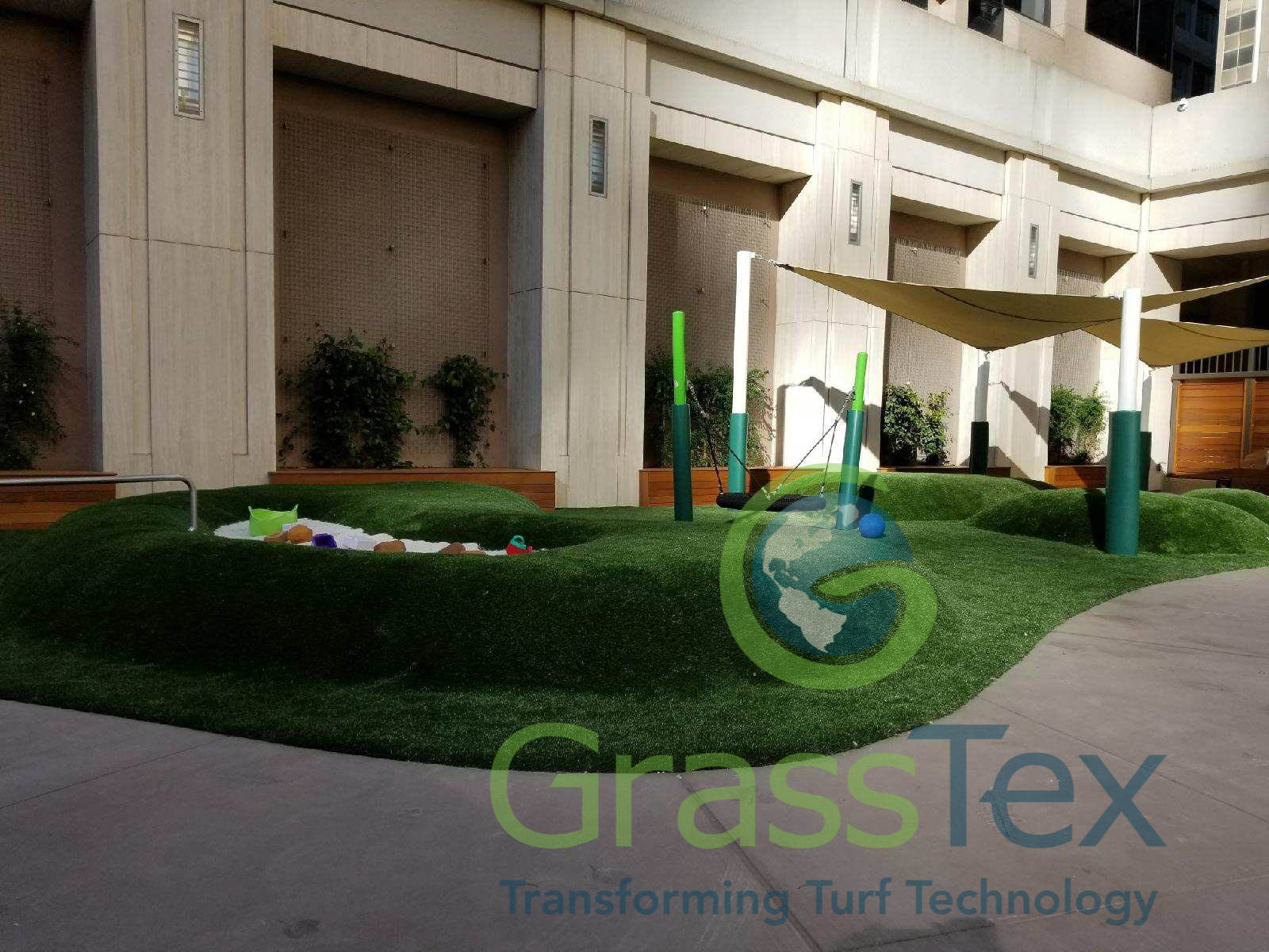 Synthetic Turf Lawn in Middle of Downtown San Francisco | GrassTex Blog