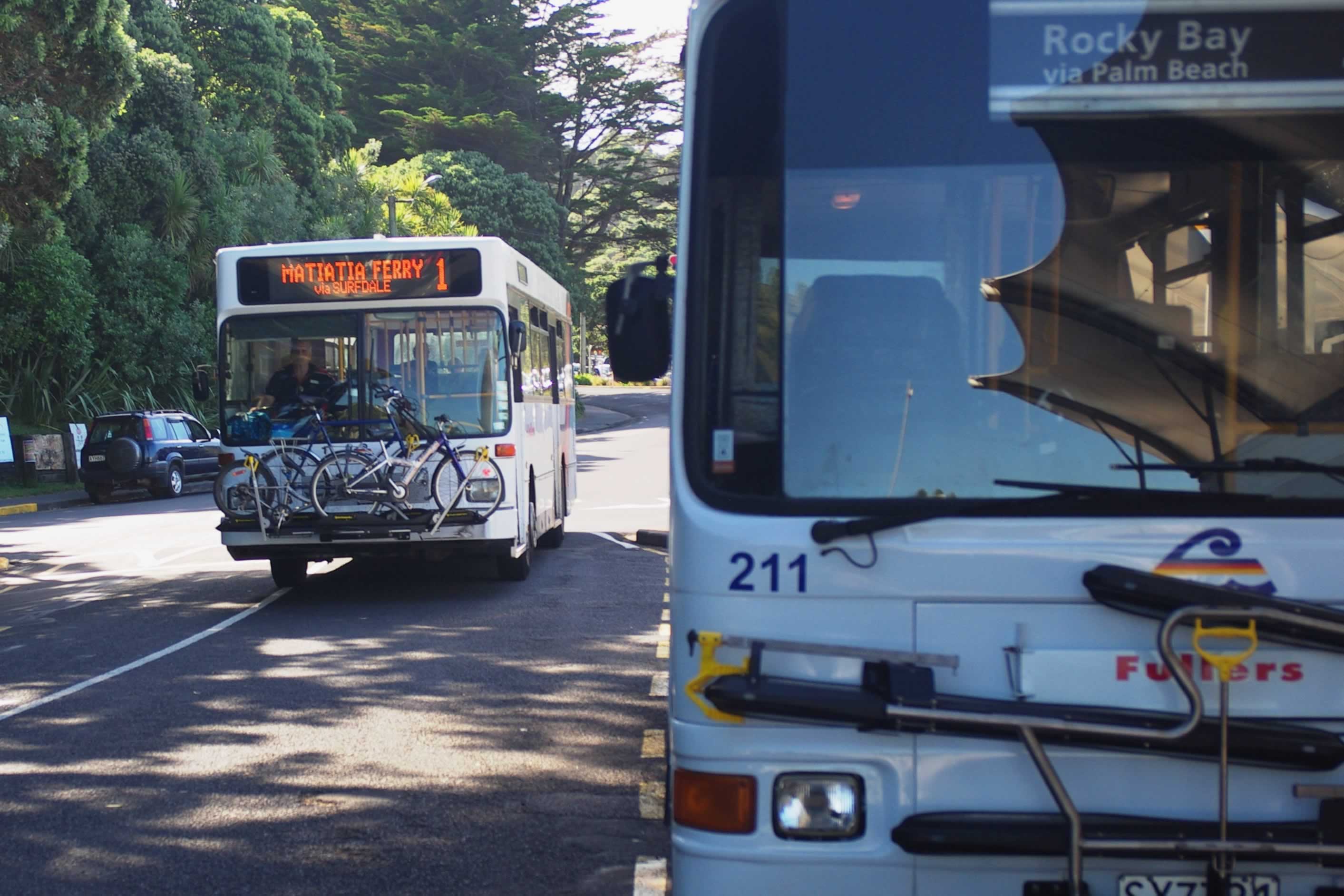 Bike Racks on Waiheke Buses - Greater Auckland