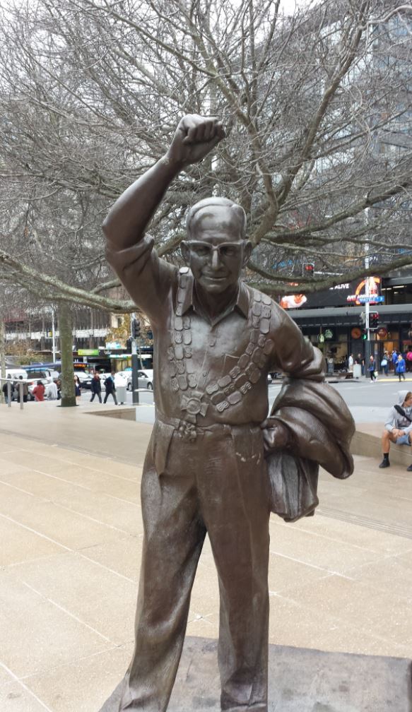 Sir Dove-Myer Robinson on his Rapid Transit Scheme – Part 5 - Greater ...