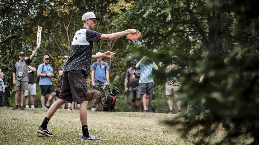 Gannon Buhr literally invented a new way to putt