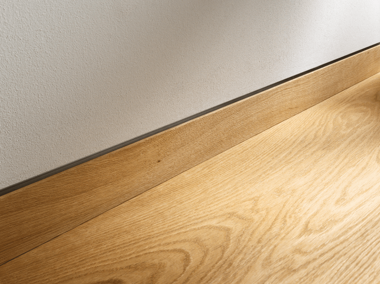 Recessed Baseboard - GRIP ELEMENTS