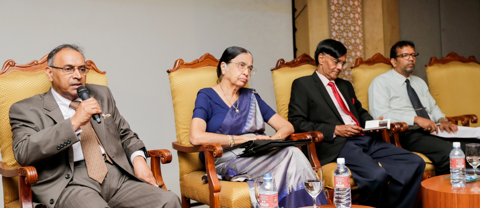 Dhanapala clarifies 19A and Present Presidential Programmes for the ...