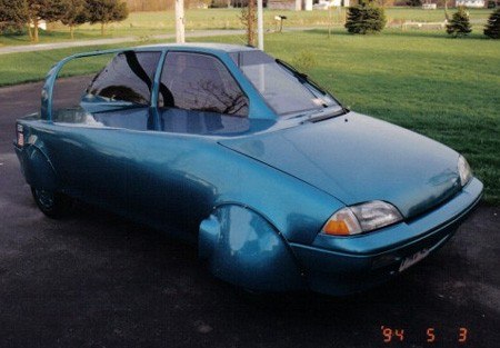 Geo Metro Halved For Better Mileage | Hackaday