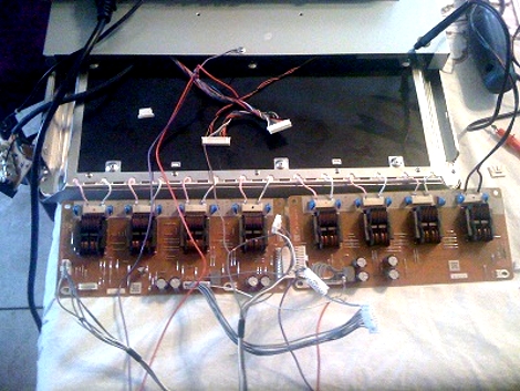 LCD Backlight Repair | Hackaday