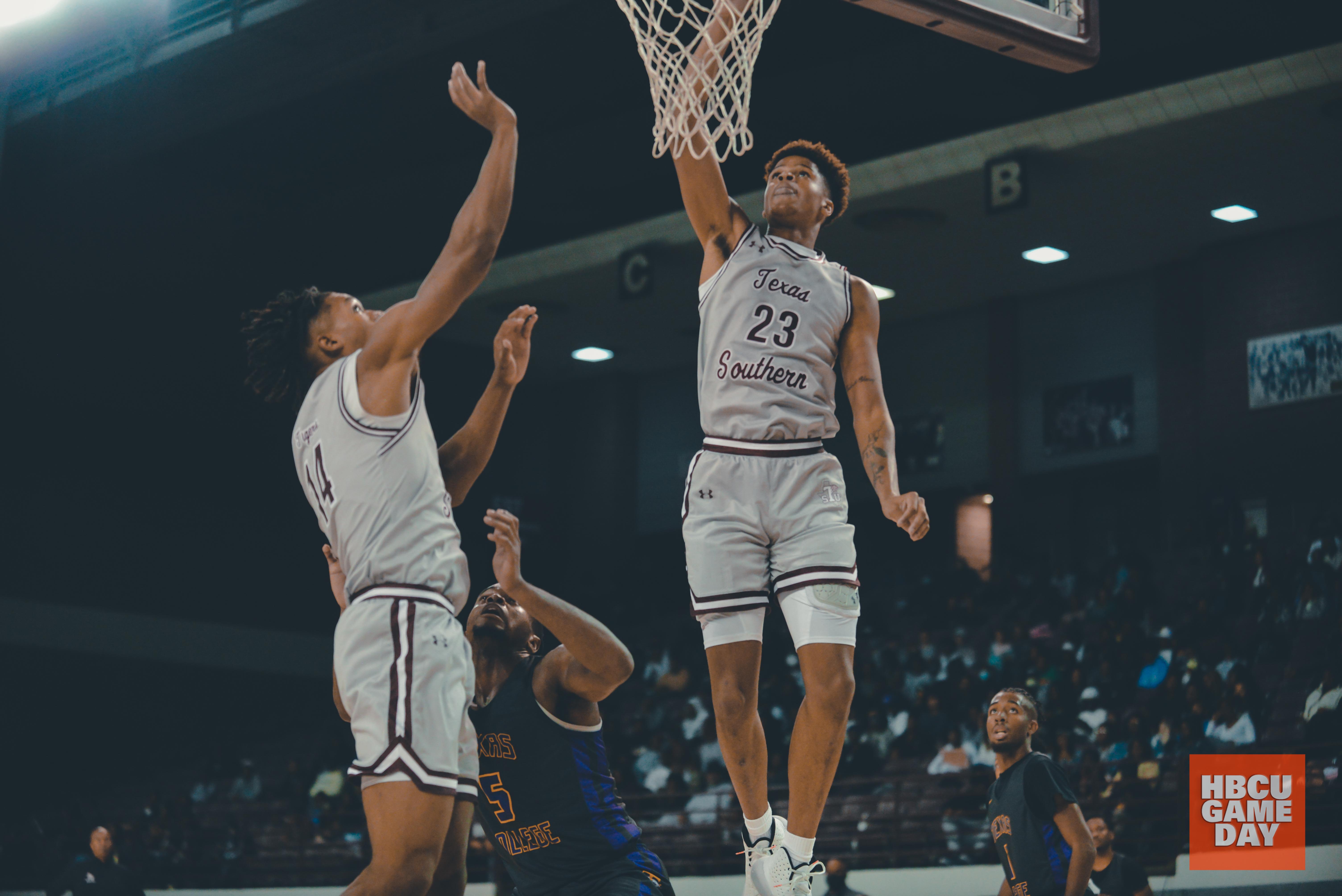 Shaquir O'Neal partners with boohoo MAN - HBCU Gameday