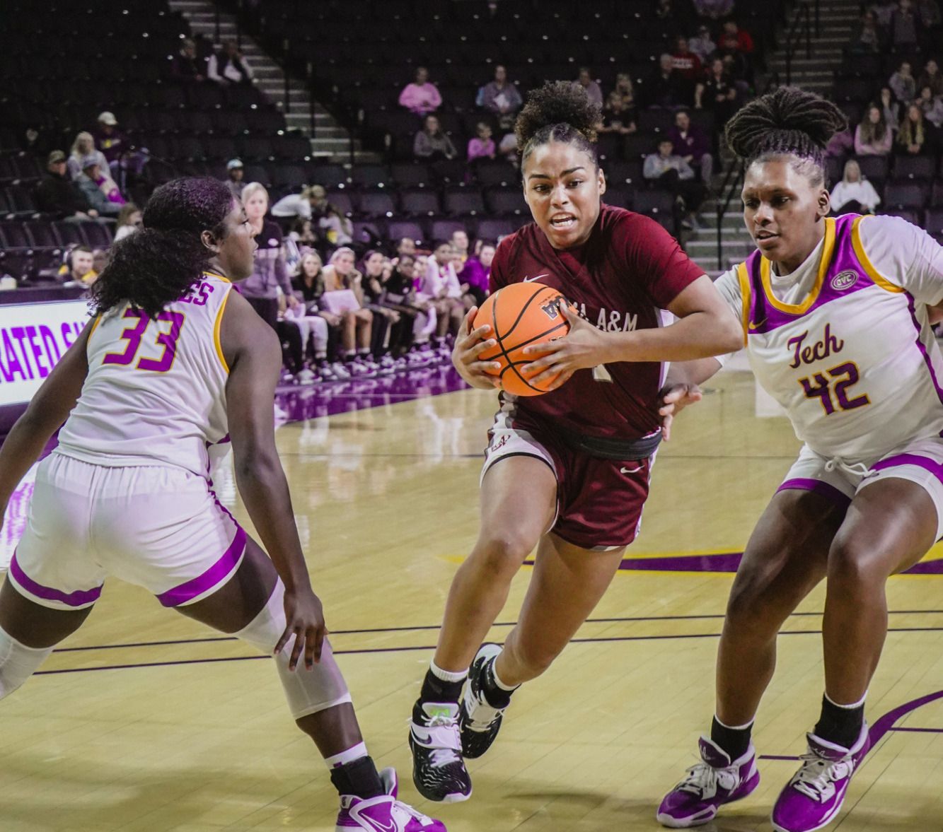 AAMU wbb edges Central Arkansas behind Toni Grace's big night