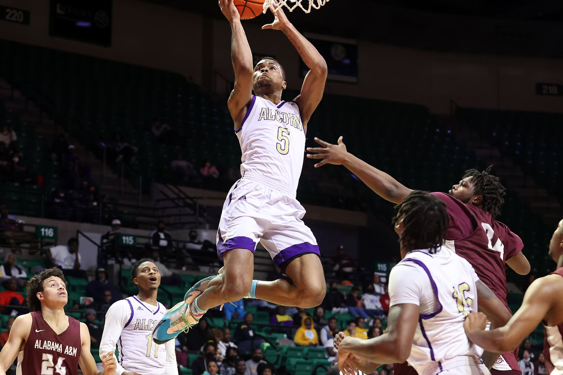 Alcorn State defeats Grambling State in a close SWAC battle