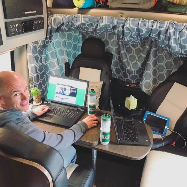 25 Mobile Office Set-Ups to Inspire You to RV Full-Time - Heath & Alyssa
