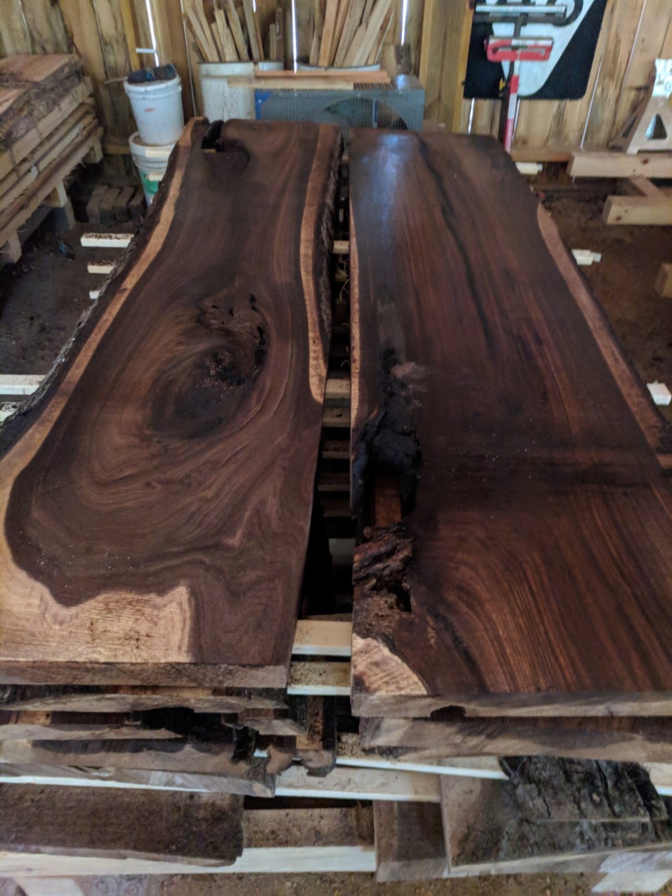 Live Edge Walnut – Hill's Mill