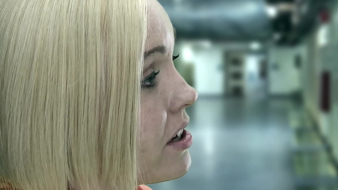 Themiscollection Guillotine Woman