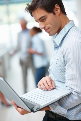 HOMBRE1 | 6 Ways To Make A Great Virtual First Impression