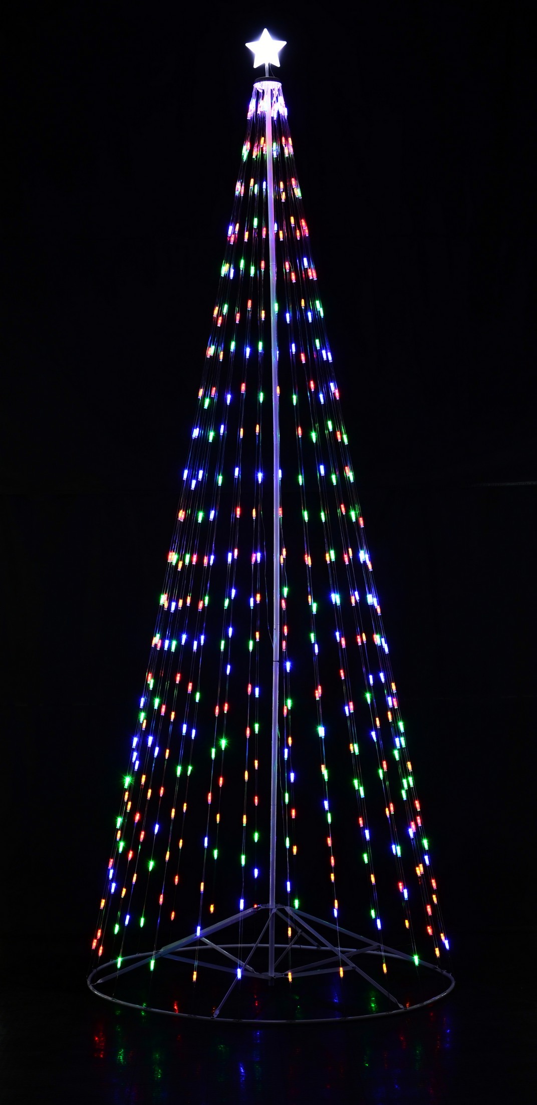 192″ 16 ft Outdoor Multi-Color LED Cone Tree w/Collapsible base with ...