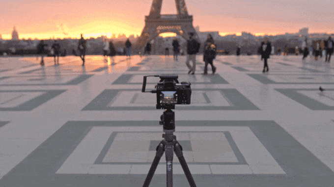 Arsenal 2: Camera assistant and photo editor that uses AI to take ...