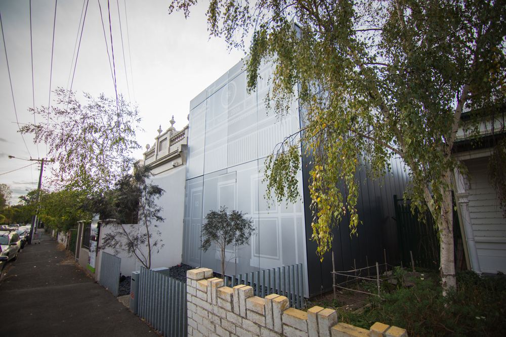 Perforated House / Kavellaris Urban Design / Melbourne - Hyperlocal Workshop