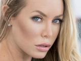 Nicole Aniston R Famousfaces