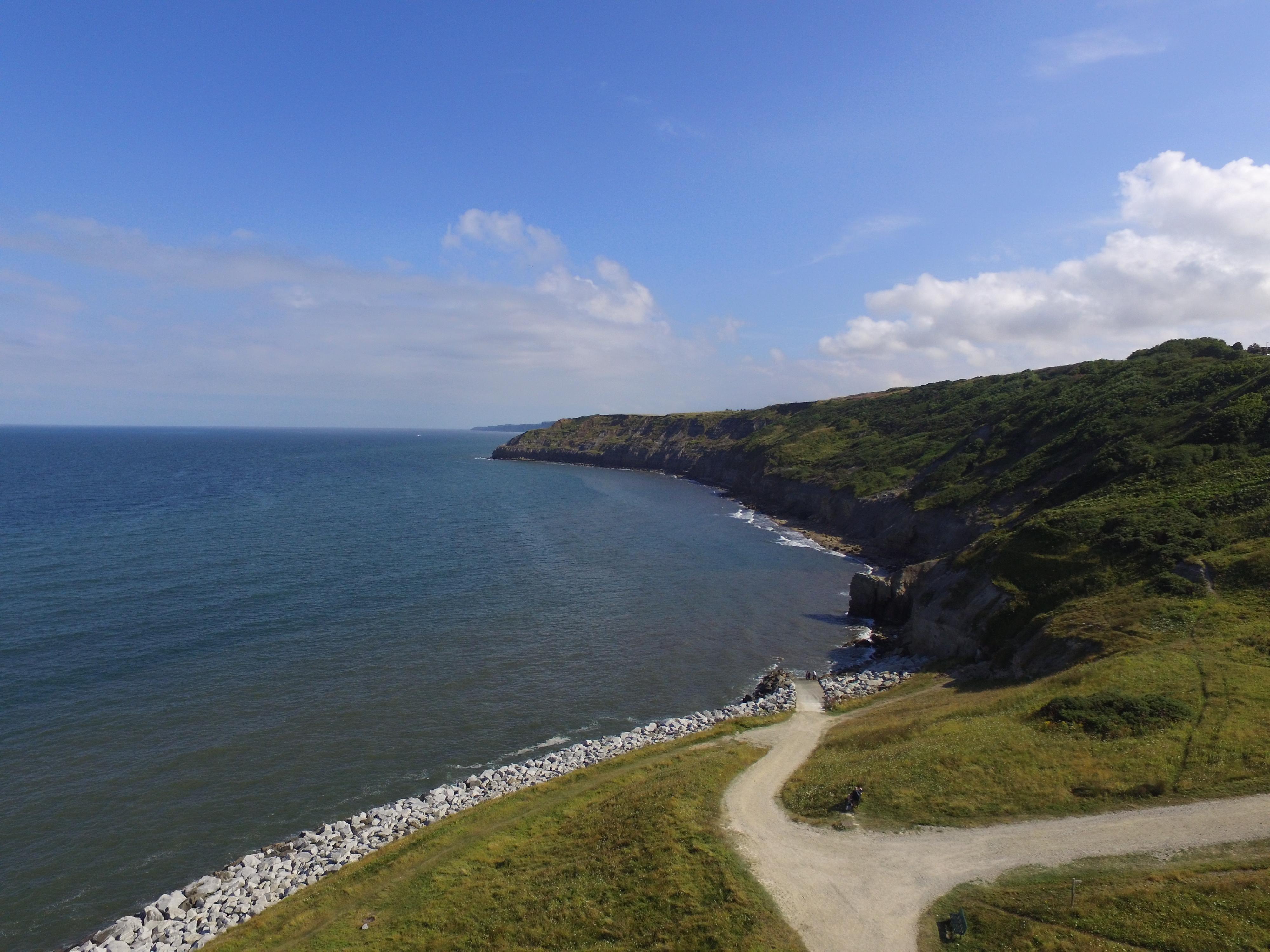 Amazing view of cliff faces on Scarborough coastline [OC] [3264 x 2448 ...
