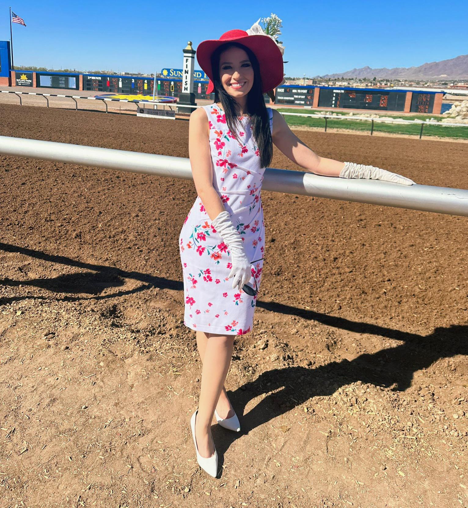 Roxy Van Ruiten KTSM El Paso (March 2023) - Sexy