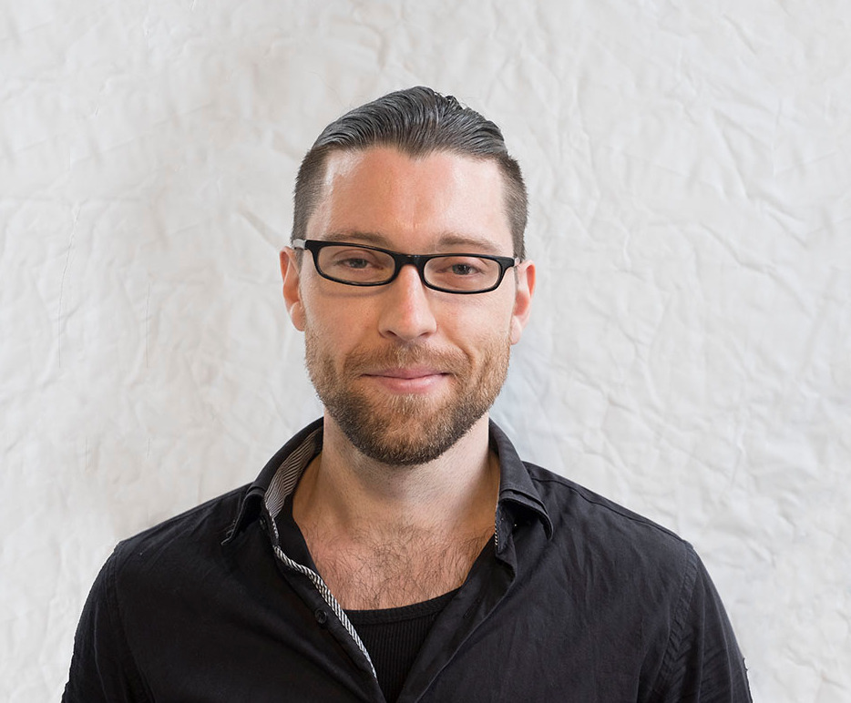 Python Using Property On Classmethods Stack Overflow