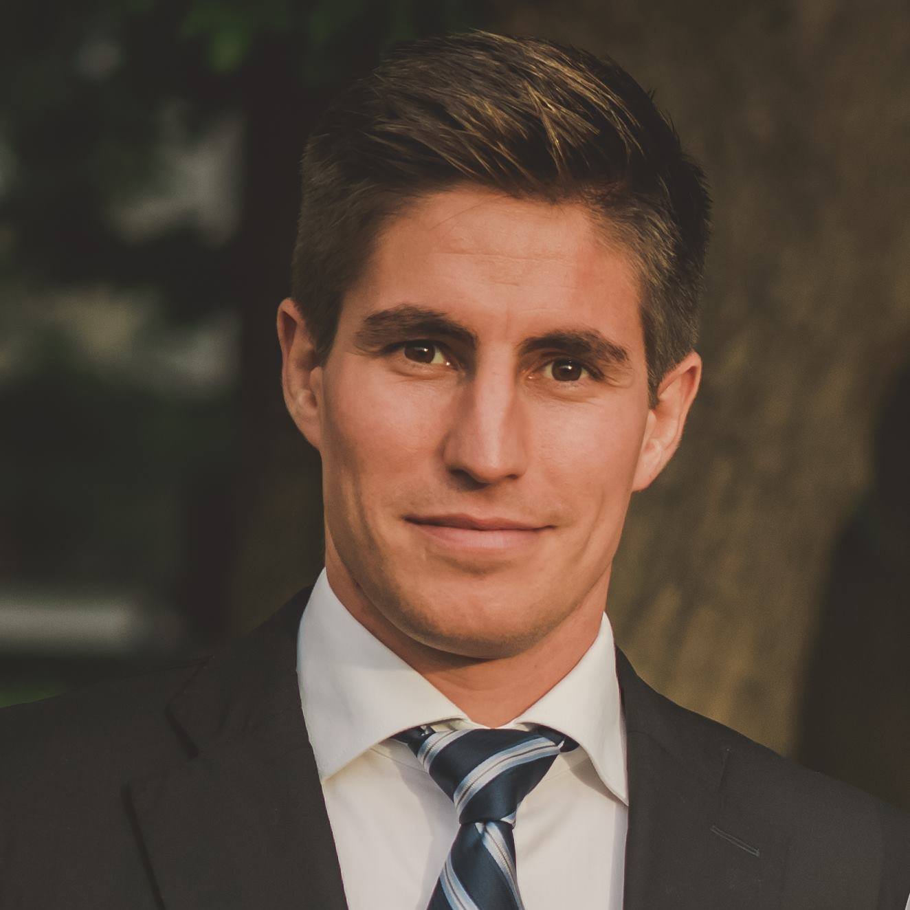 Sql Left Join Without Duplicate Rows From Left Table Stack Overflow