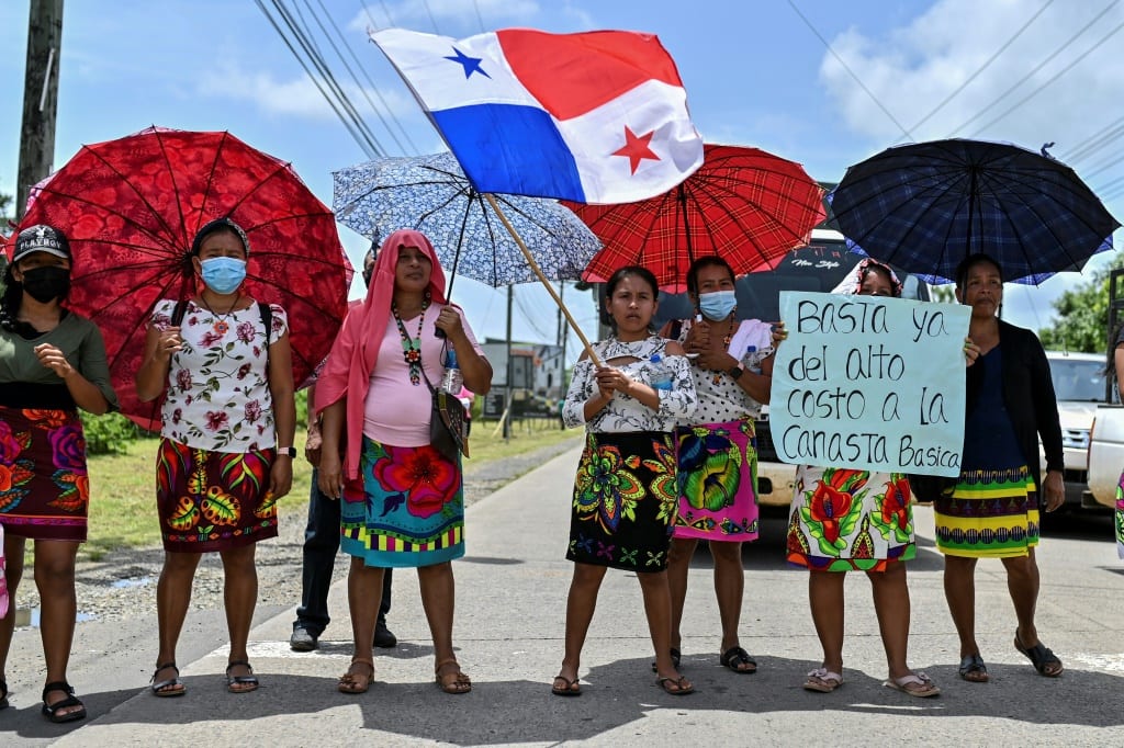 Panamá: Workers strike, win price rollback - International Action Center