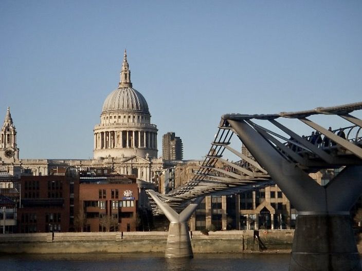 Millenium Bridge - i am a passenger | blog de viajes