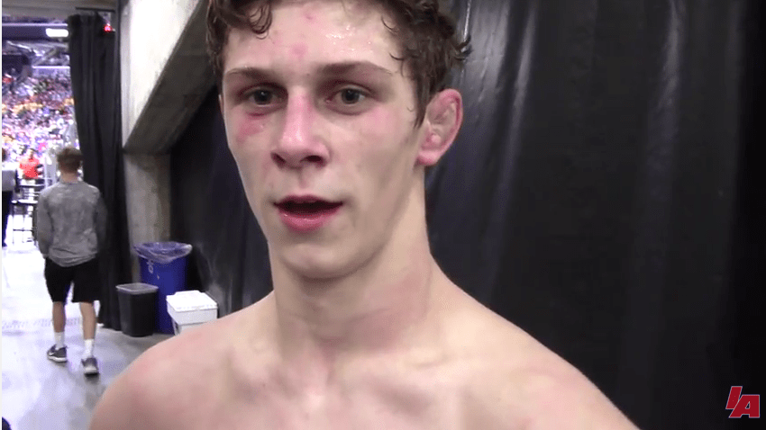 No. 3 Riley Wright over No. 4 Dante Tacchia