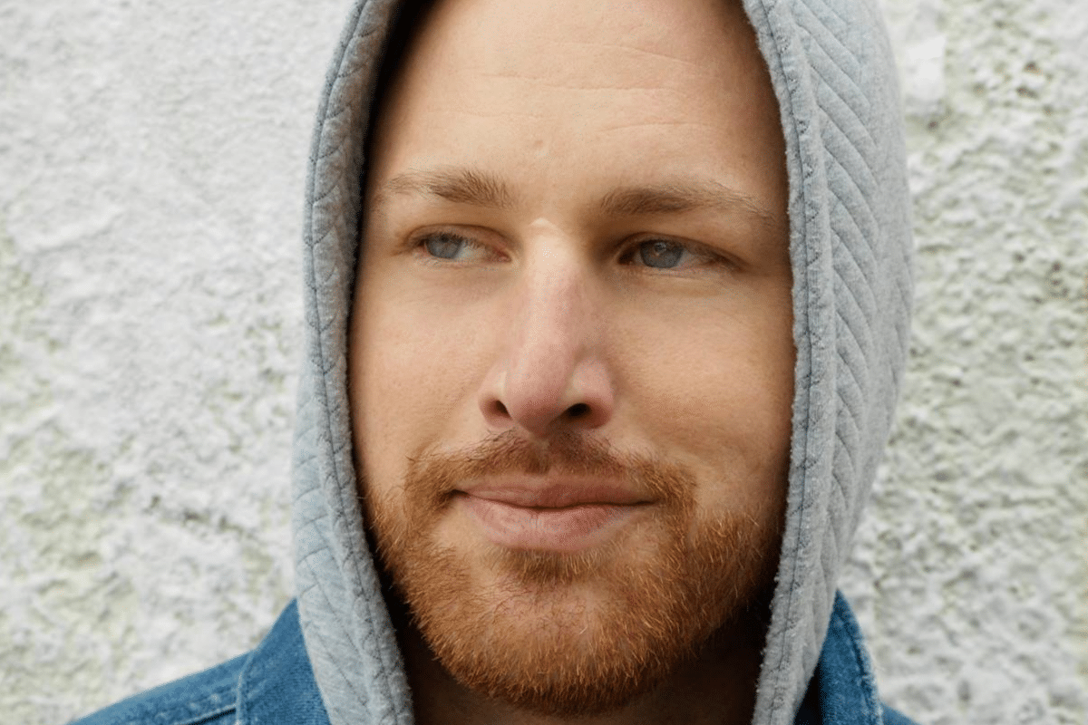 Eric Toz - Founder and President of ShineOn.com