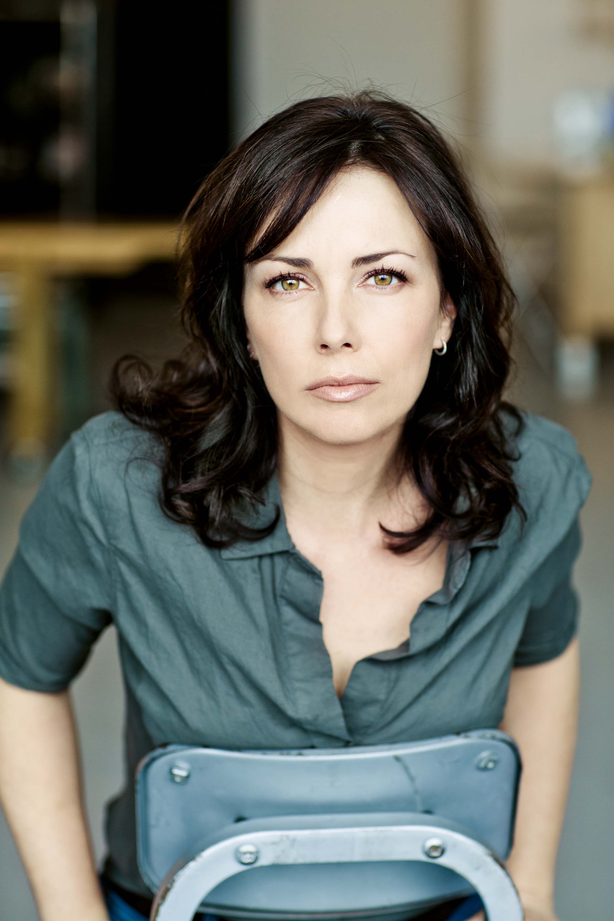 Sempiternal: The Mortal Instruments(elenco do filme X elenco da série