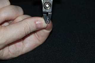 Tutorial How To Make A Needle Threader Thread Bare