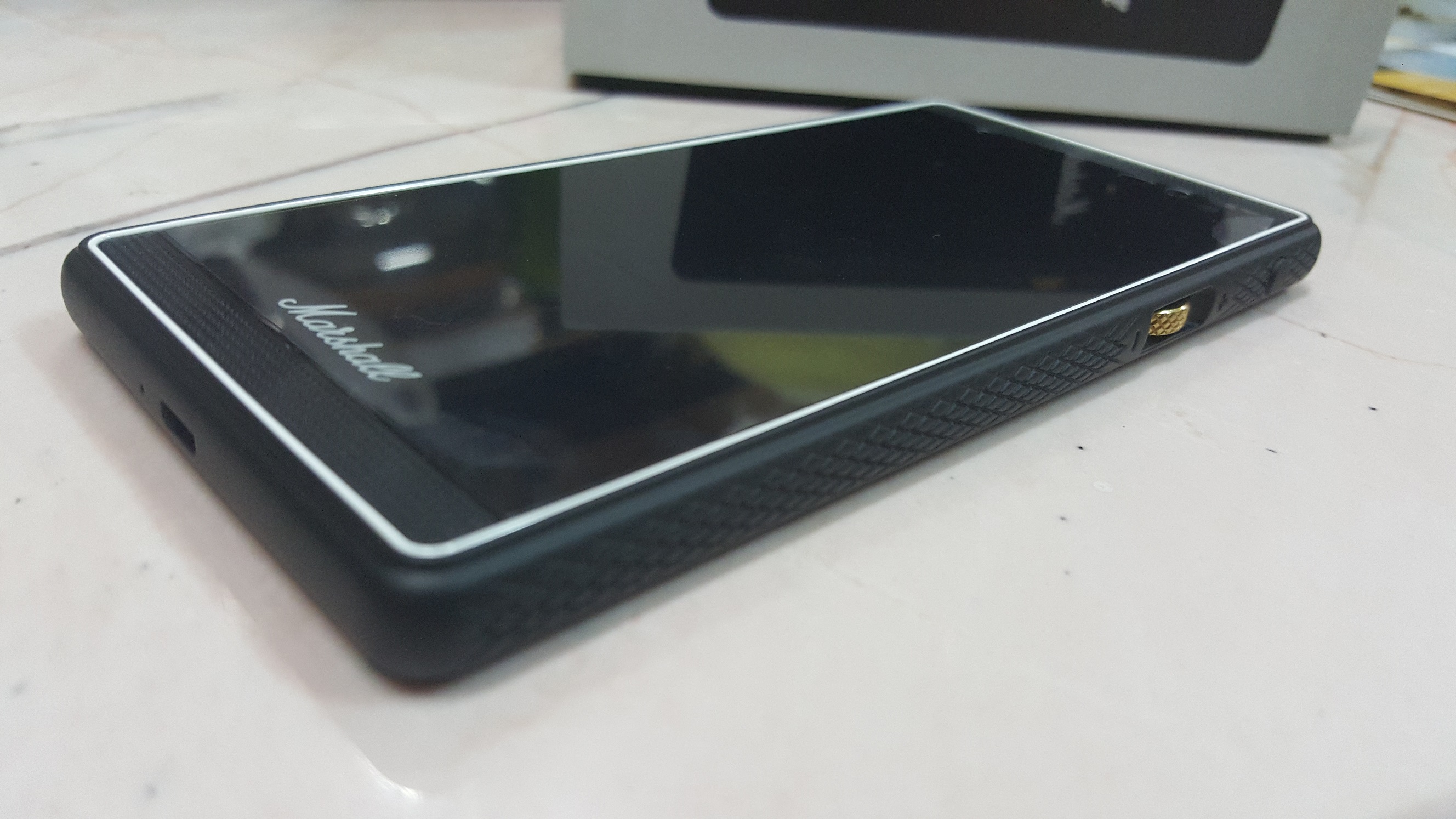 [Review] รีวิว Marshall London แอนดรอยด์โฟนที่มาพร้อมจิตวิญญาณแห่งเสียง ...
