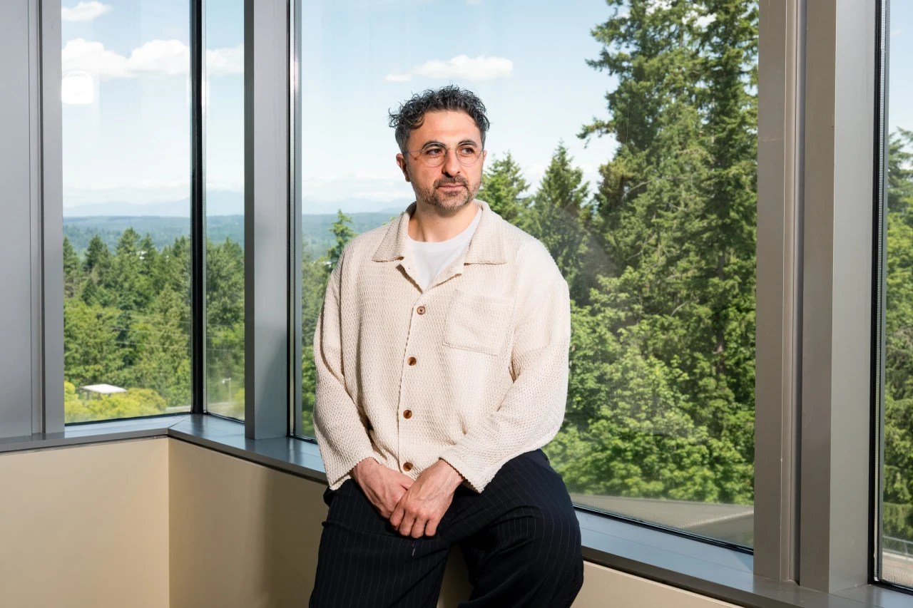 Openai Nearly Doubles Valuation To 157 Billion In Funding Round Wsj