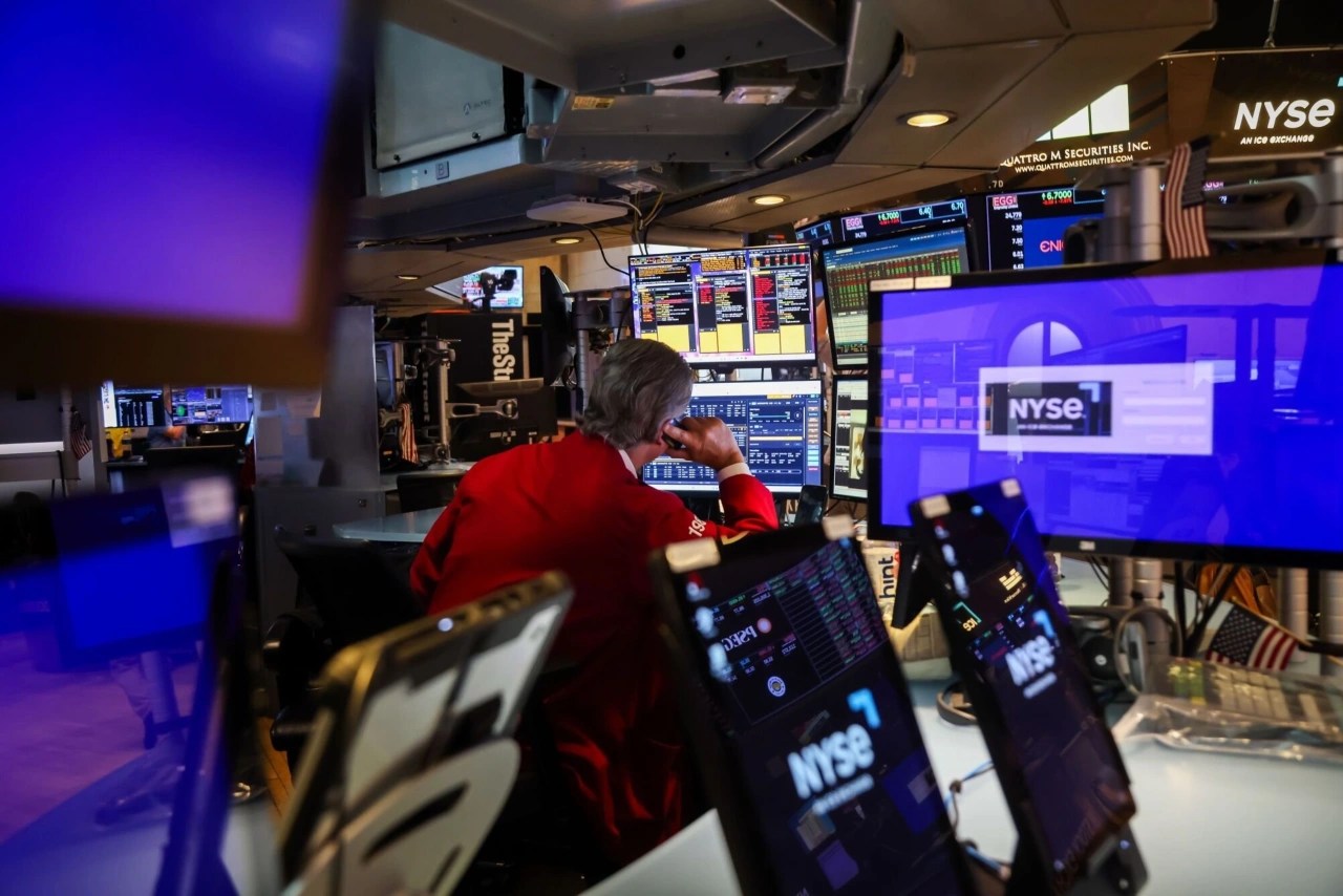 Fed Cuts Rates By Half Percentage Point Wsj