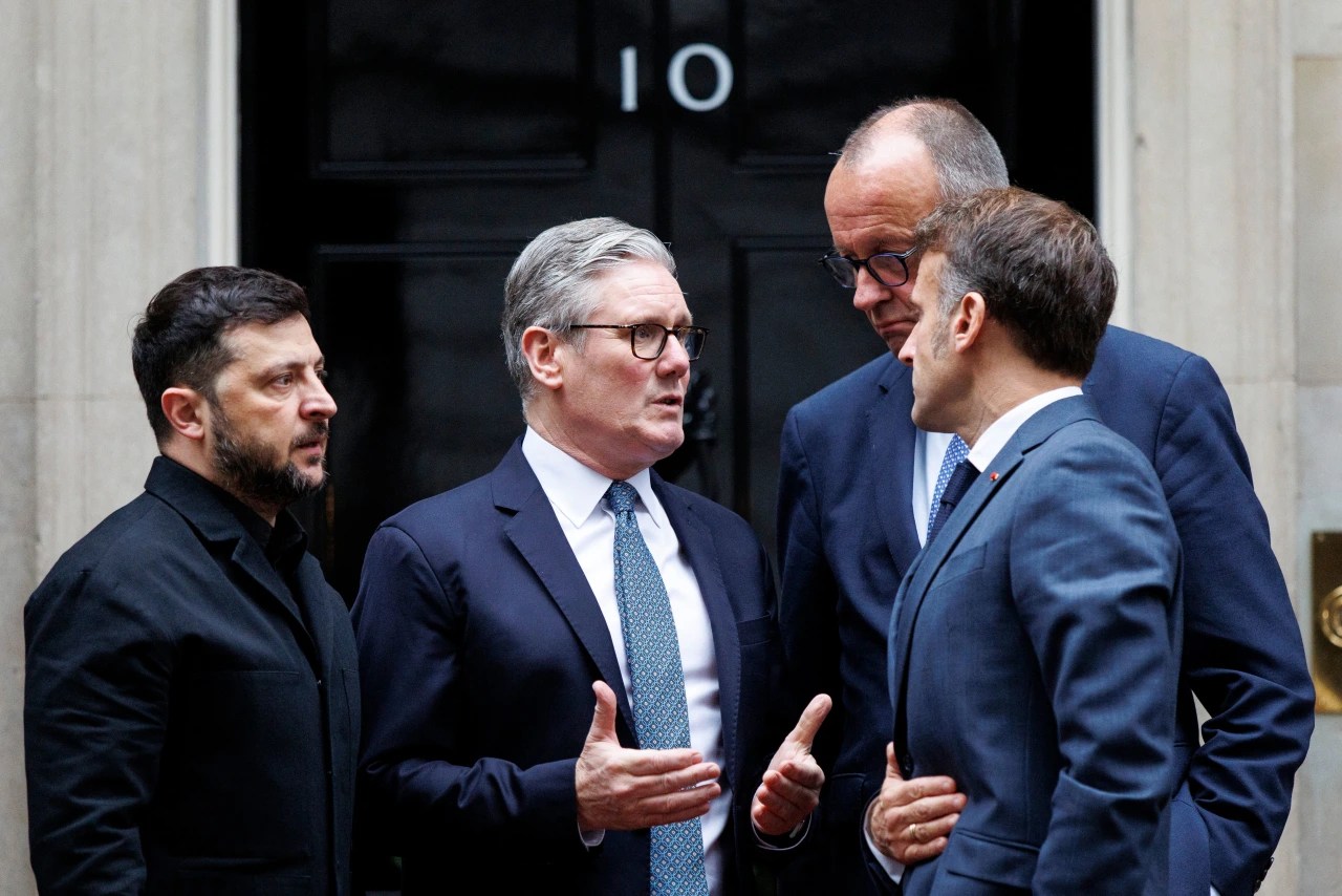 Trump Pushes Ukraine To Accept Peace Deal Saying It Is Losing Wsj