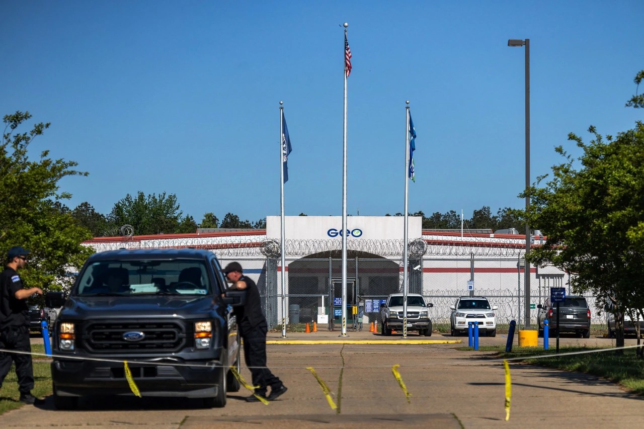 Student Visas Are Being Revoked Without Reason Or Warning Colleges Say