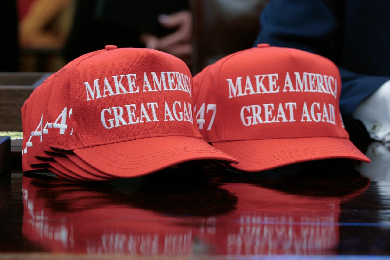 Trump S Tariff Man Peter Navarro Is Down But Not Out Wsj