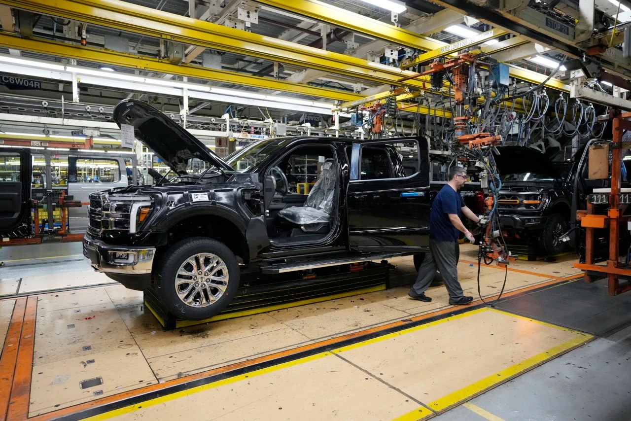 What Automakers Tariff Reprieve Means For Car Buyers Wsj