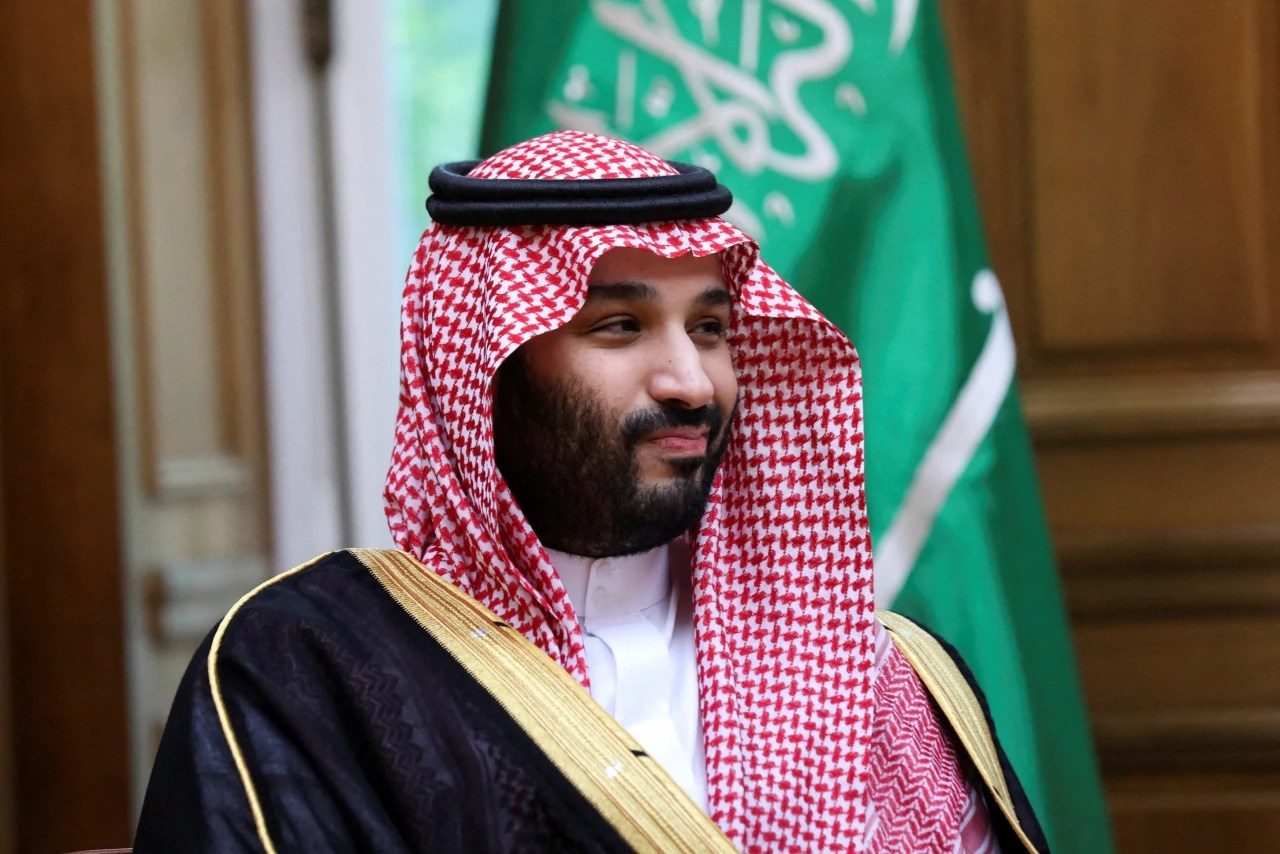 Handsome Saudi Arabian Prince Sober Prince Coat For Handsome Dynamic