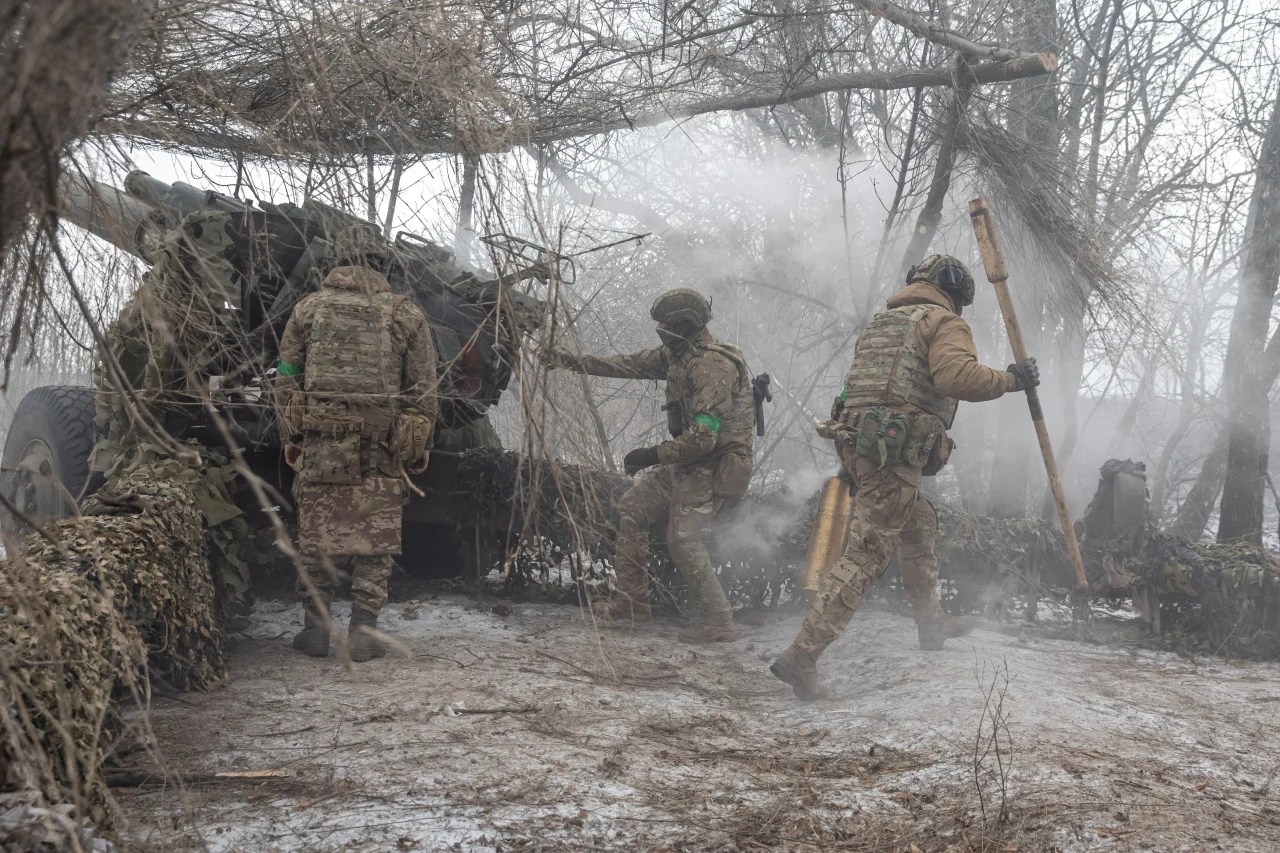 Russia Pushes On Several Fronts In Ukraine Wsj