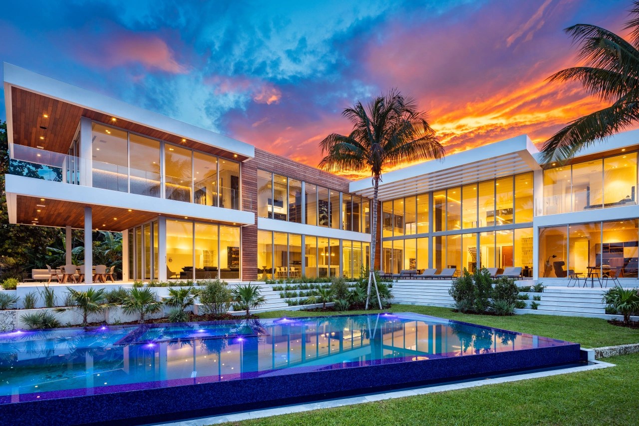 Luxury Beach Mansions