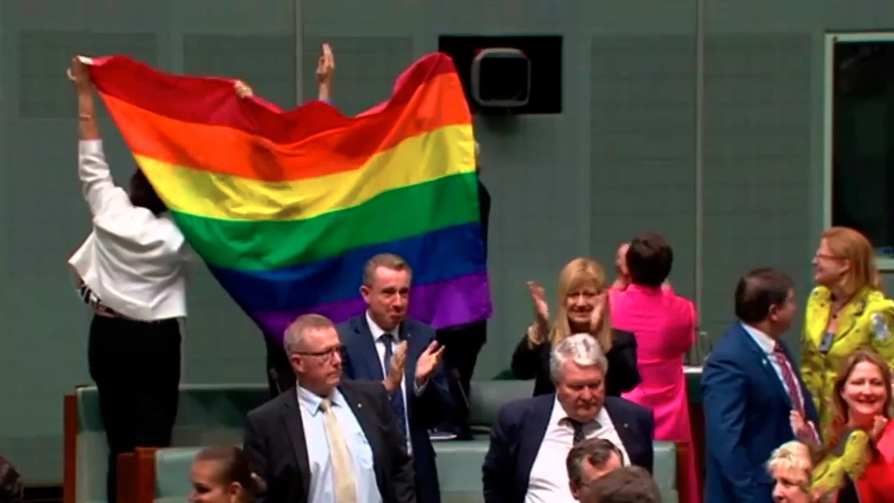 Btn Specials Videos Resources Clickview