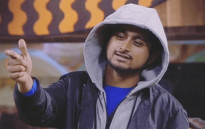 Deepak Thakur Bio, Bigg Boss 12, Education, Age, Career, Family ...