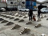 Policía De Ecuador Incauta Más De Una Tonelada De Cocaína En Puerto De