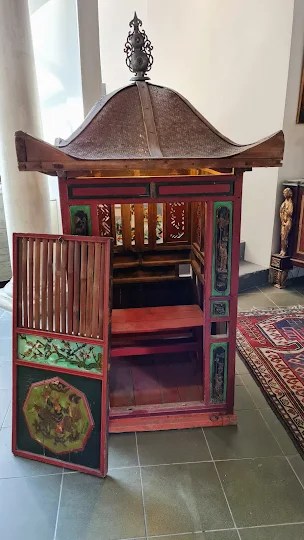 Palanquin d'origine Chine époque fin 19ème début 20ème - InterieurSud.fr