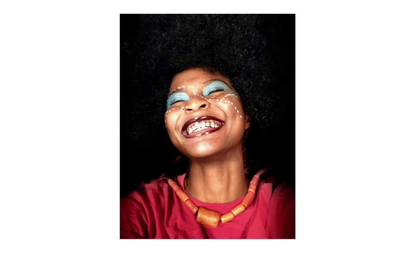 Apple's New iPhone X Ad Showcases Selfies Taken With Portrait Lighting ...