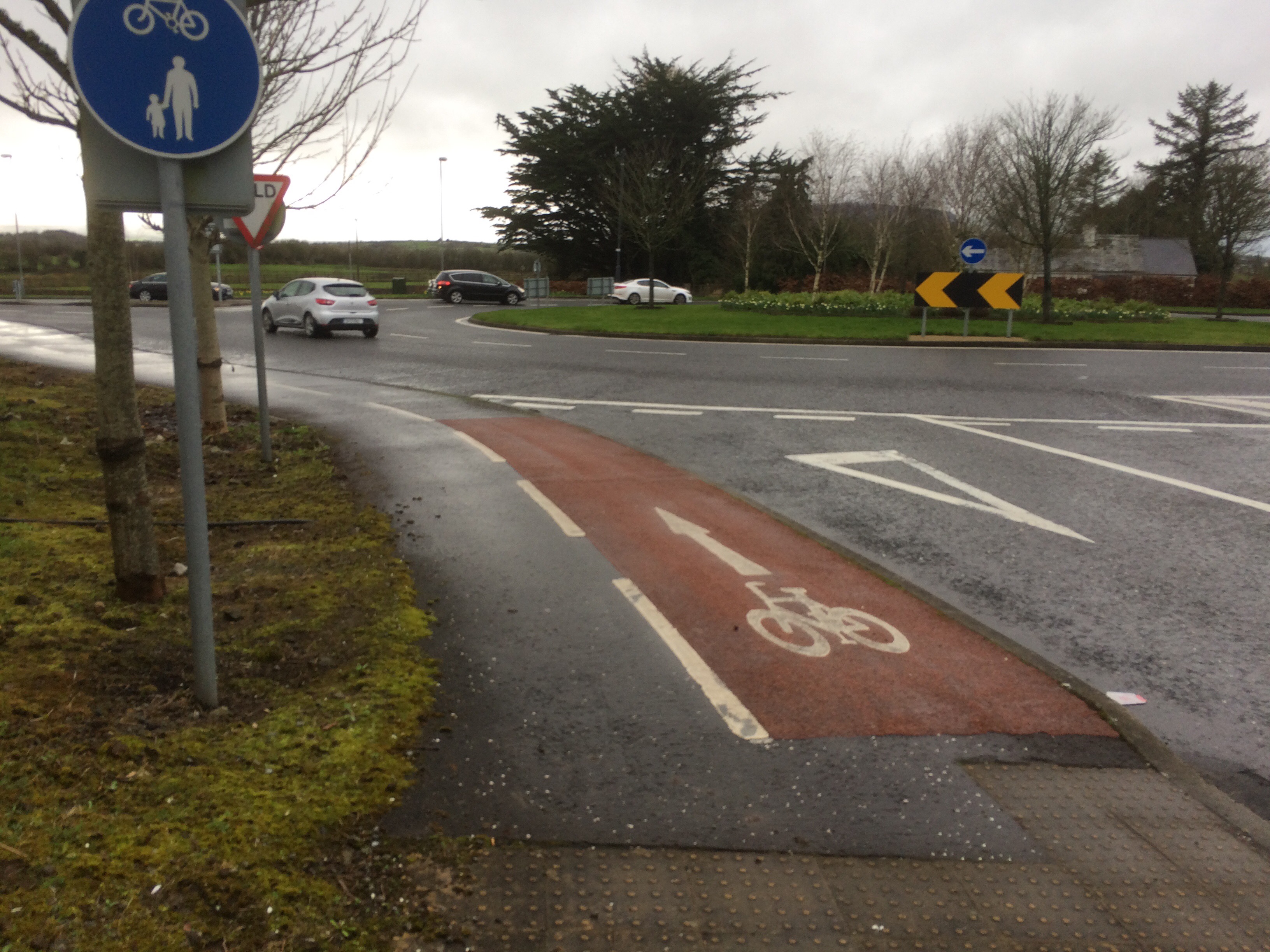 This roundabout says a lot about how cycling is treated in Ireland ...