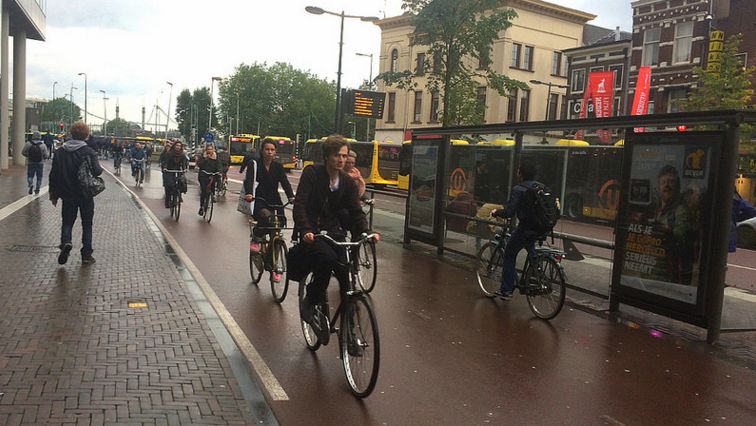 IrishCycle.com submission on College Green project -- IrishCycle.com