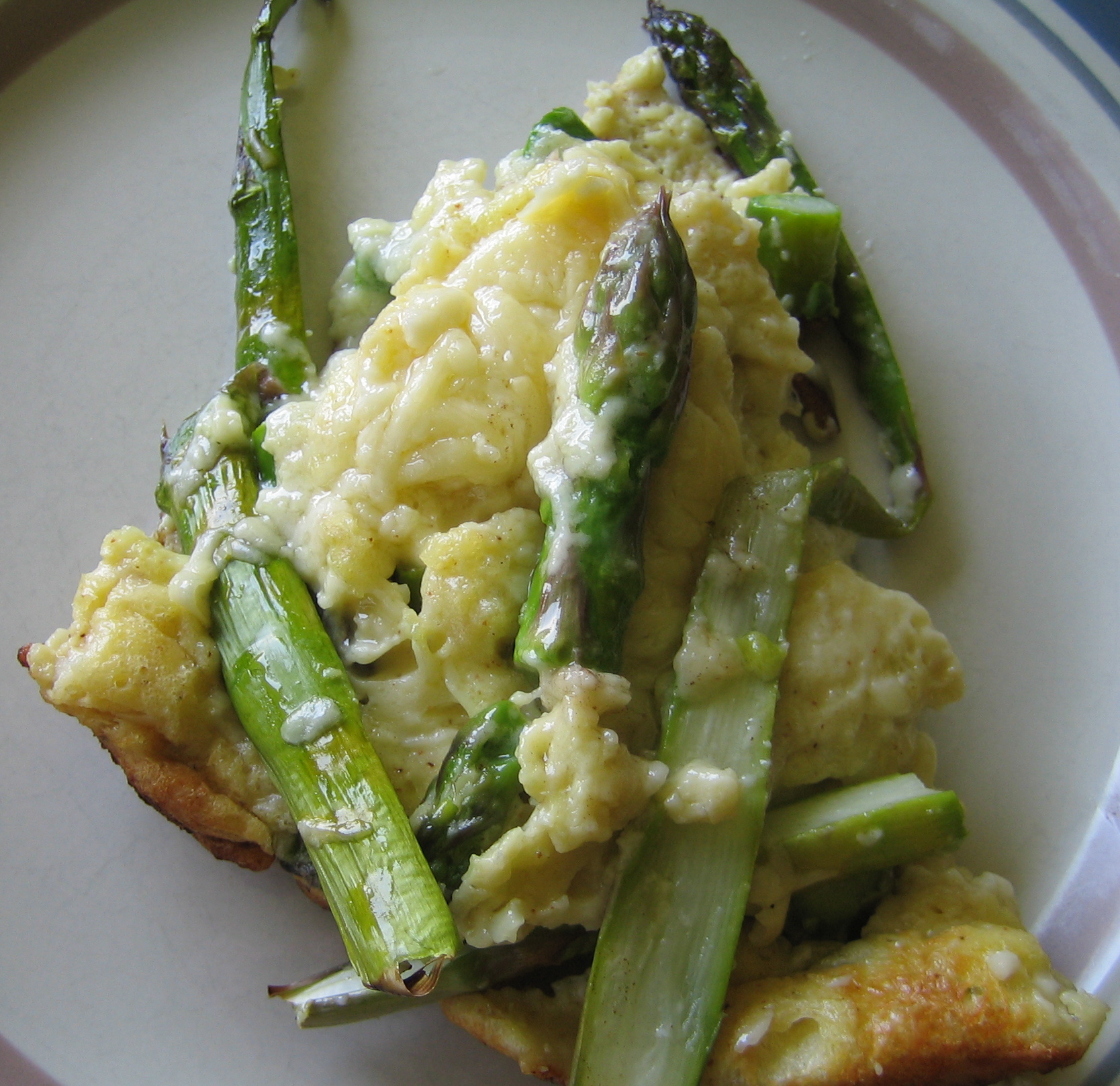 Asparagus And Ramp Skillet Soufflé | I Sing In The Kitchen